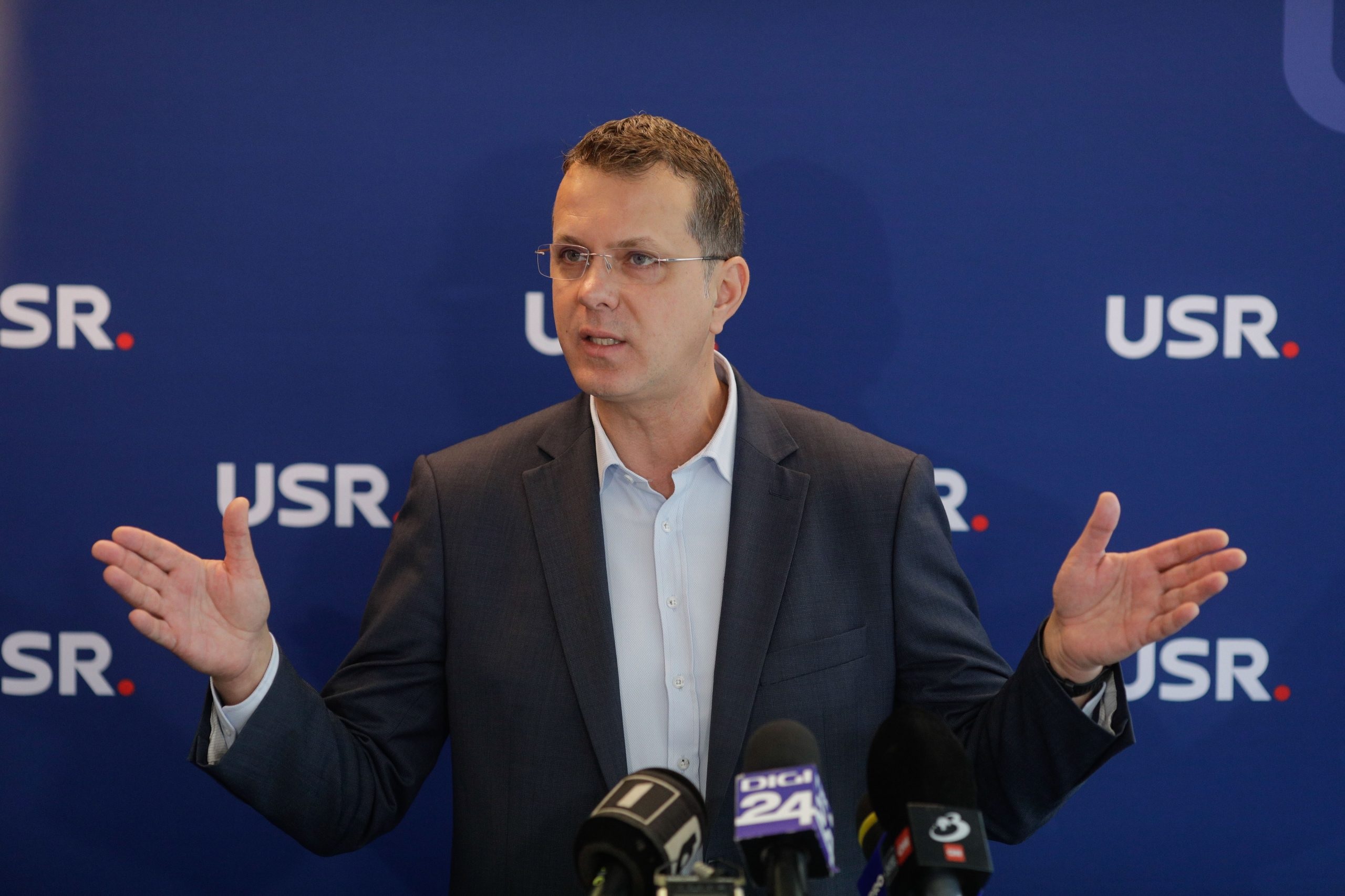 Ionuţ Moşteanu: Drona apărută pe radare a fost găsită căzută în judeţul ...